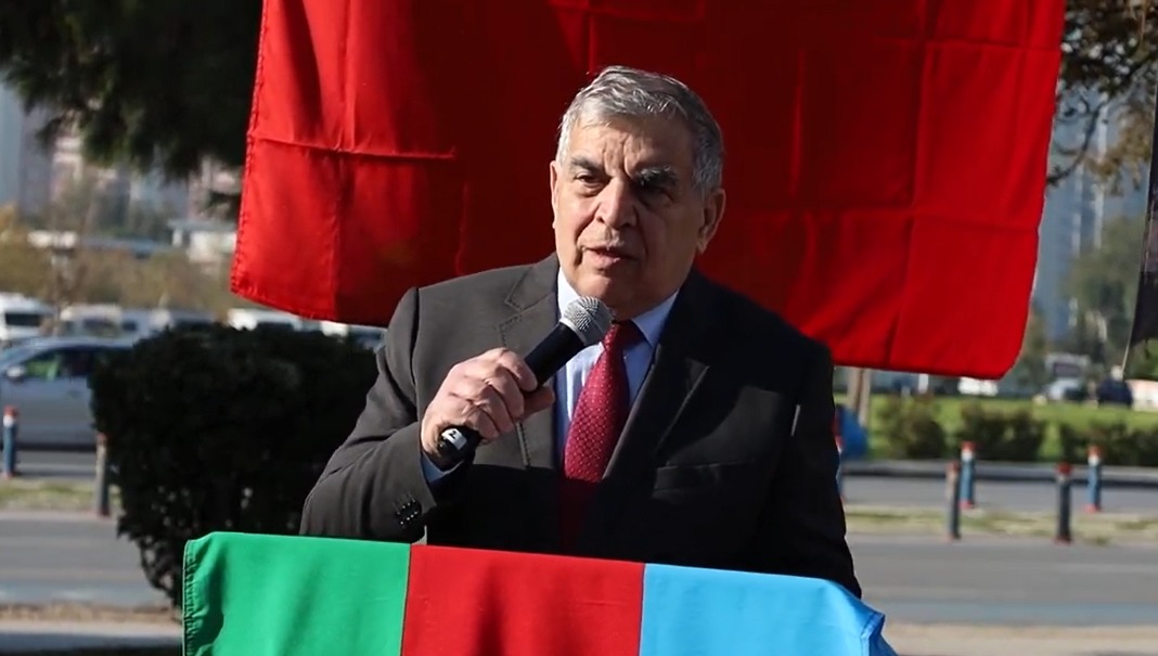 Azerbaycan’ı Geleceğe Taşıyan Büyük Devlet Adamı Haydar Aliyev İzmir'de ...
